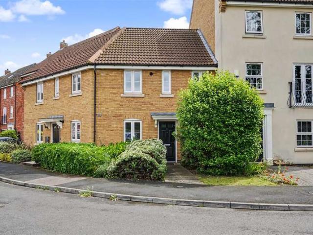 2 Bedroom Maisonette Flat