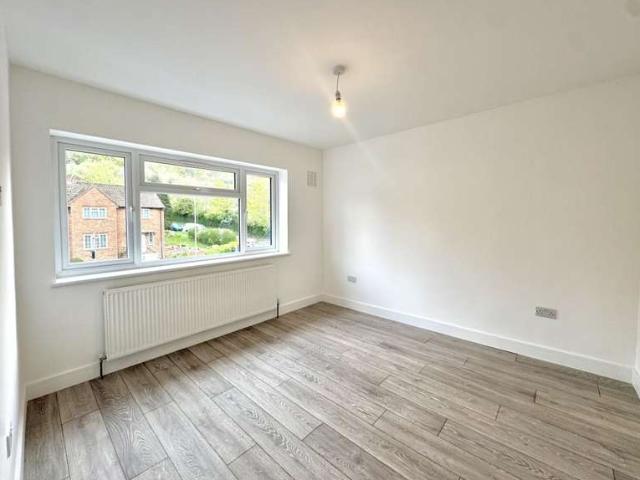 2 Bedroom Maisonette Flat