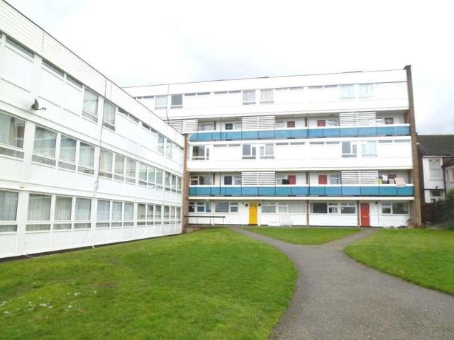 2 Bedroom Maisonette Flat