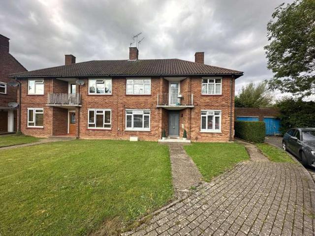 2 Bedroom Maisonette Flat