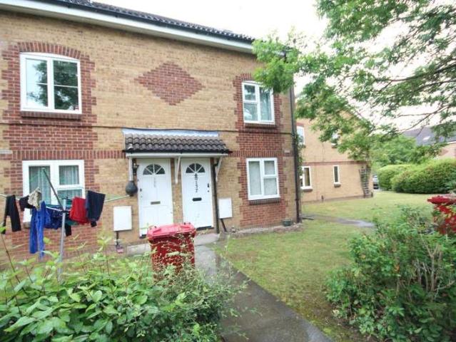 2 Bedroom Maisonette Flat