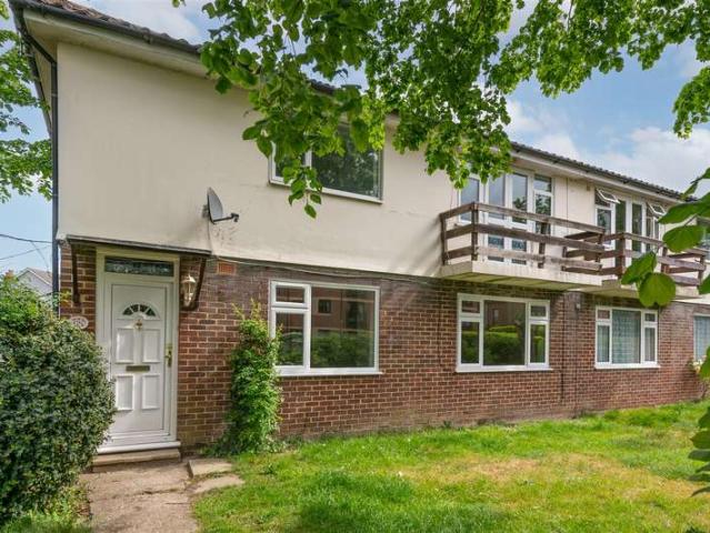 2 Bedroom Maisonette Flat