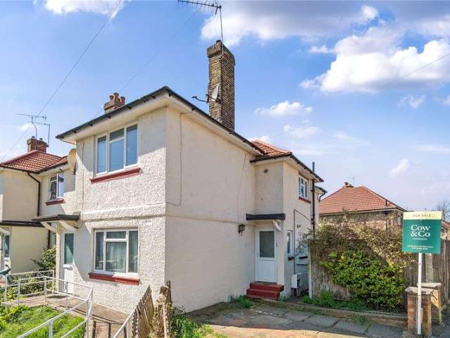 2 Bedroom Maisonette Flat
