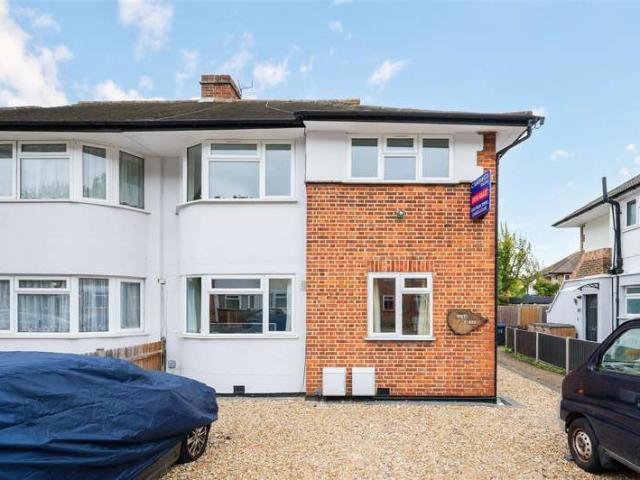 2 Bedroom Maisonette Flat