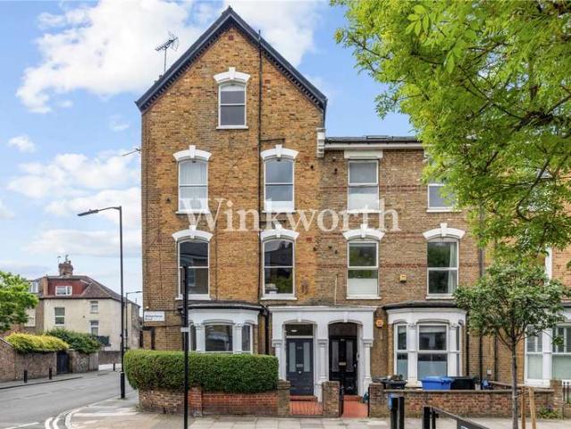 2 Bedroom Maisonette Flat