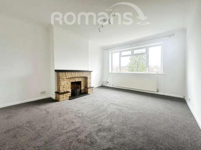 2 Bedroom Maisonette Flat