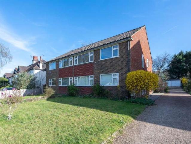 2 Bedroom Maisonette Flat