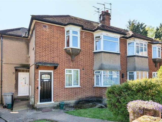 2 Bedroom Maisonette Flat