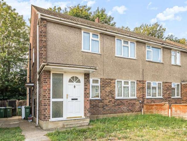 2 Bedroom Maisonette Flat