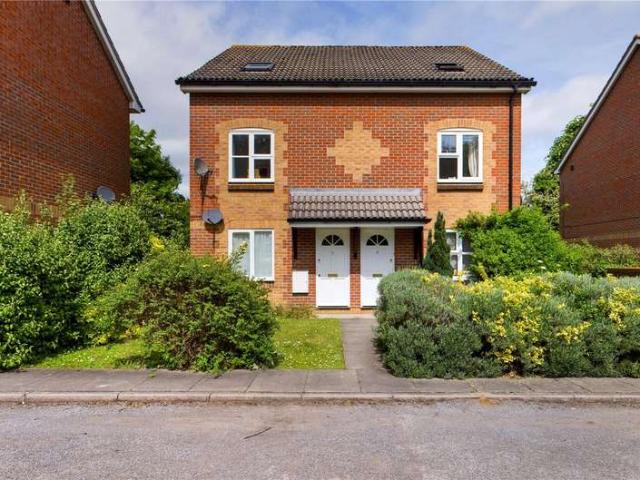 2 Bedroom Maisonette Flat
