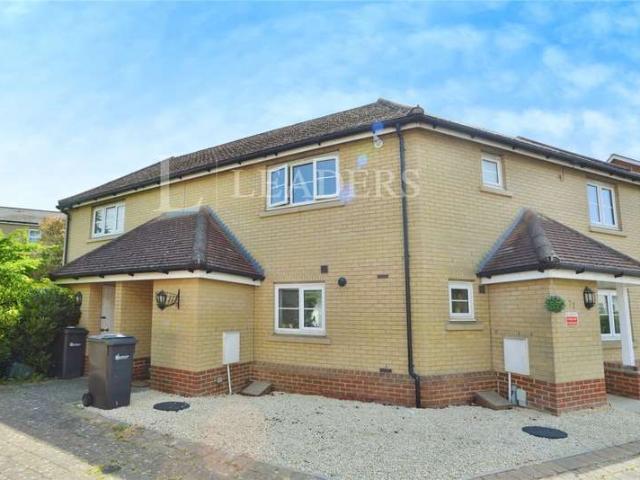 2 Bedroom Maisonette Flat
