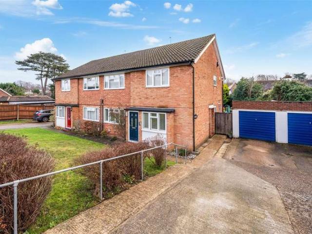 2 Bedroom Maisonette Flat