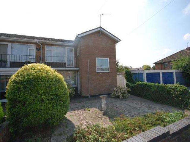 2 Bedroom Maisonette Flat