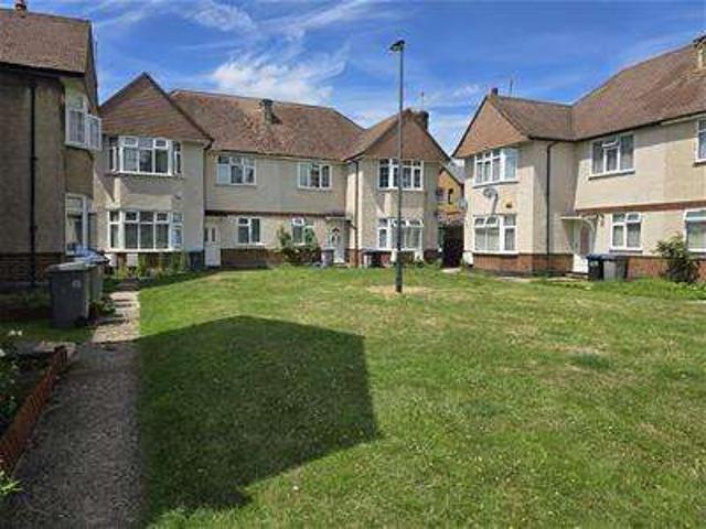 2 Bedroom Maisonette Flat