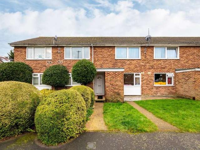 2 Bedroom Maisonette Flat