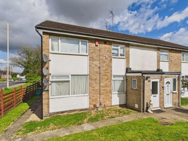 2 Bedroom Maisonette Flat