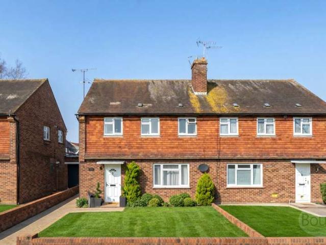 2 Bedroom Maisonette Flat