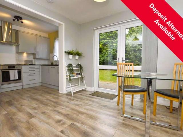 2 Bedroom Maisonette Flat