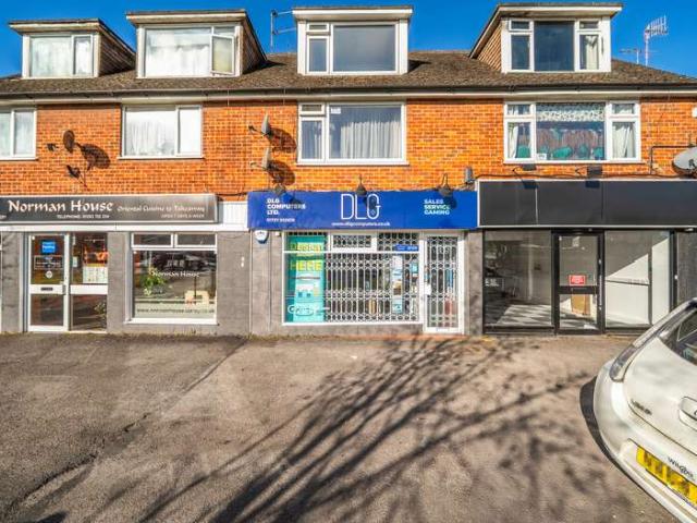 2 Bedroom Maisonette Flat