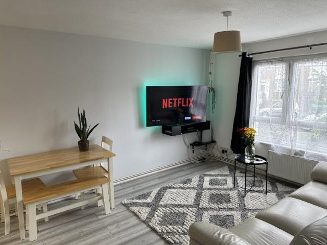 2 Bedroom Maisonette SE7
