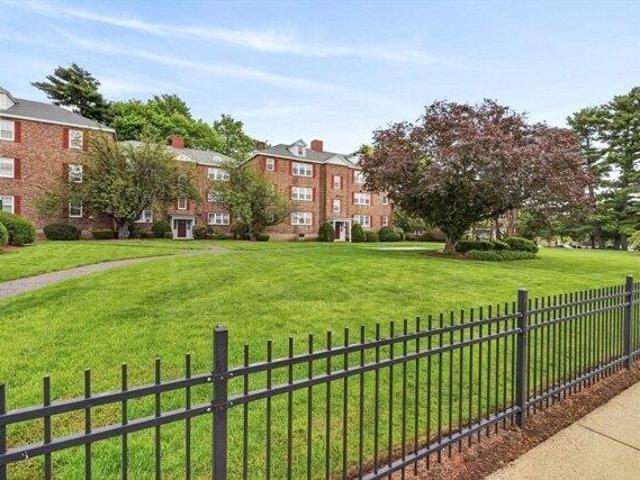 2 bedroom, Malden MA 02148 LS103019997