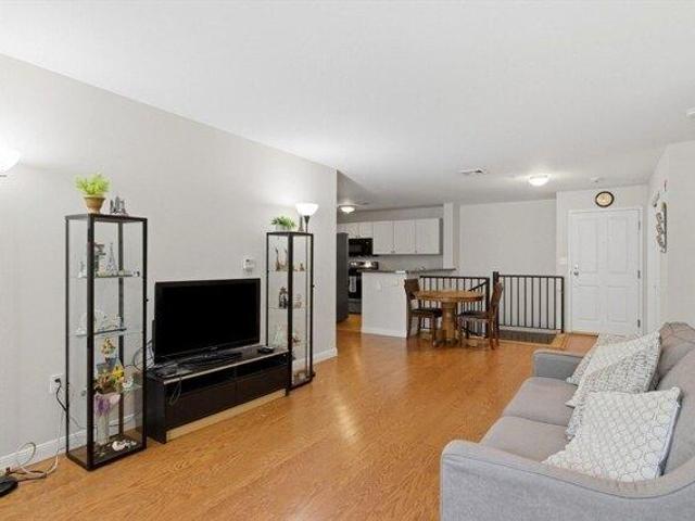 2 bedroom, Malden MA 02148 103247931