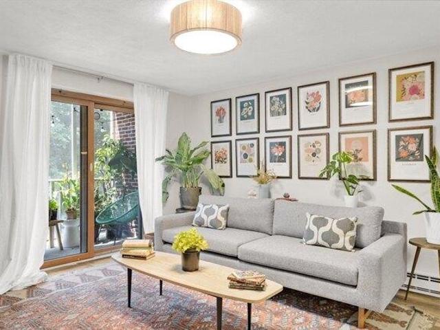2 bedroom, Malden MA 02148 104541224