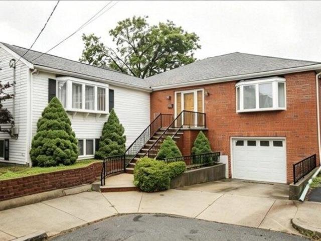 2 bedroom, Malden MA 02148 104512872