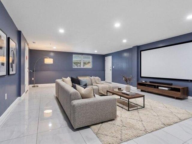 2 bedroom, Malden MA 02148 104515021