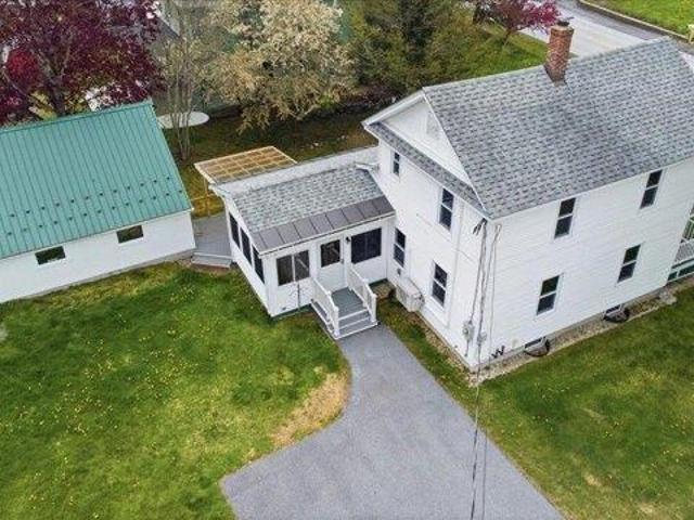 2 bedroom, Manchester VT 05255 103099244