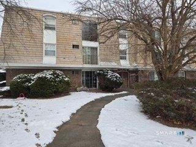 2 bedroom, Manchester CT 06040 102029305