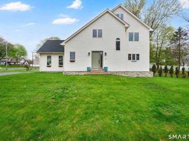 2 bedroom, Manchester CT 06040 102062235