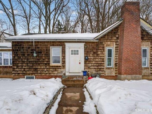 2 bedroom, Manchester CT 06040 102063259