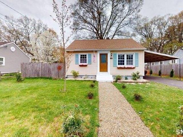 2 bedroom, Manchester CT 06040 103100111