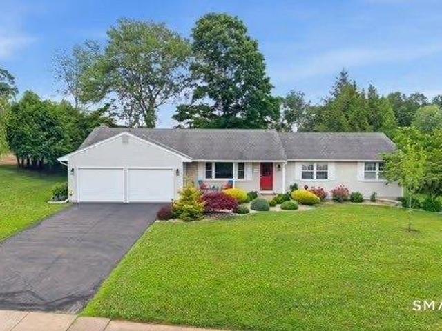 2 bedroom, Manchester CT 06040 104295713