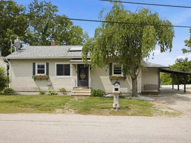 2 bedroom, Manchester NH 03103 104045013