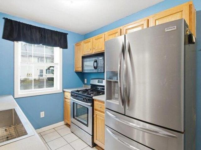 2 bedroom, Manchester NH 03103 105277090