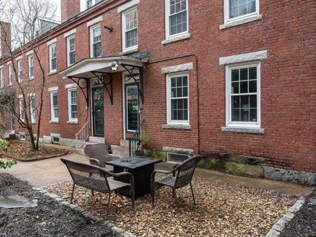 2 bedroom, Manchester NH 03101 101999767