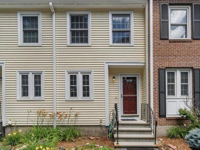 2 bedroom, Manchester NH 03104 104922396