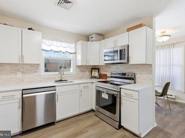 2 bedroom, Manahawkin NJ 08050 LS102779607