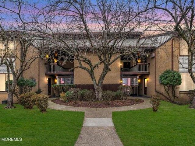 2 bedroom, Manalapan NJ 07726 102776177