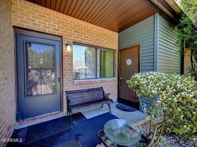 2 bedroom, Manalapan NJ 07726 102728321