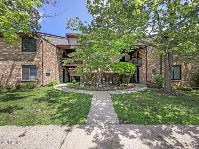 2 bedroom, Manalapan NJ 07726 104446287