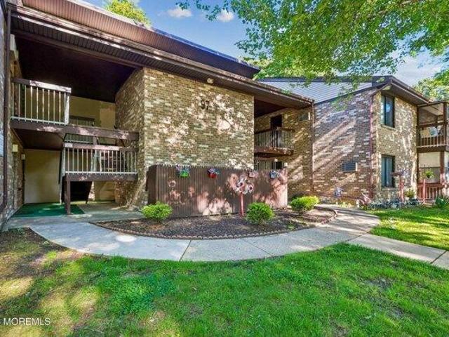 2 bedroom, Manalapan NJ 07726 104852517