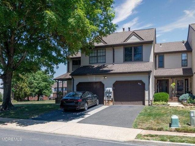 2 bedroom, Manalapan NJ 07726 105124348