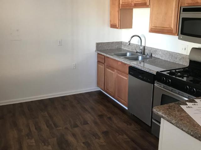 2 bedroom, Manhattan Beach CA 90266 57110022