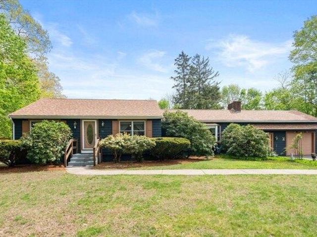 2 bedroom, Mansfield MA 02048 104042175