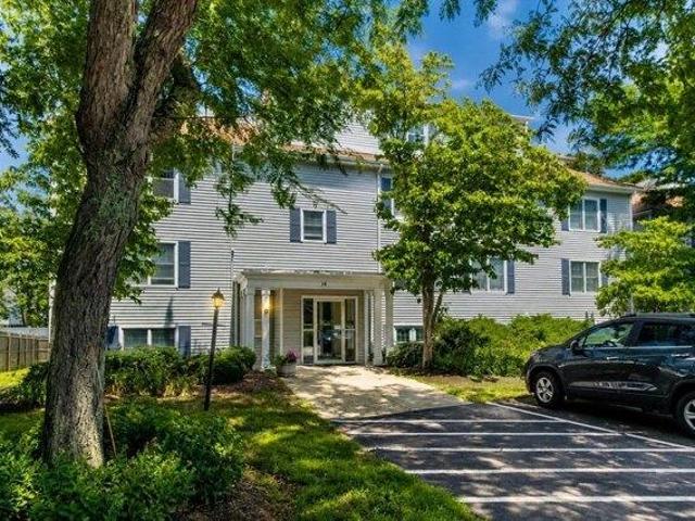 2 bedroom, Mansfield MA 02048 104410159