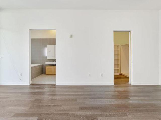 2 bedroom, Marina del Rey CA 90292 88459794