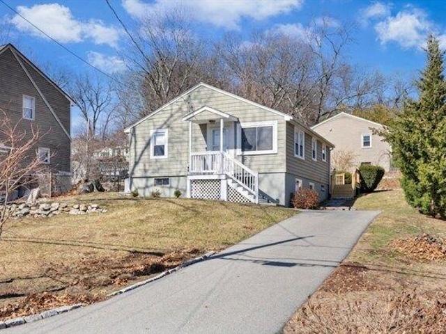 2 bedroom, Marlborough MA 01752 102479756